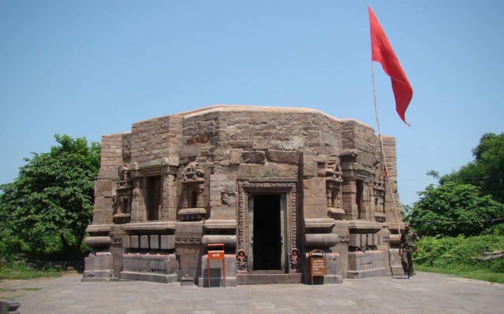 The History and Science Behind The Architecture of Hindu Temples