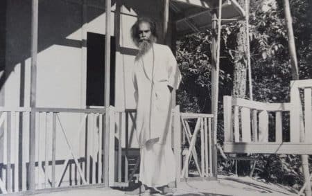 Shivapuri Baba and His Pilgrimage Around the World