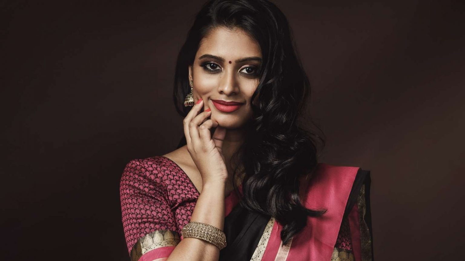 Why Do Hindus Wear Tilak or Tika? - The Forehead Mark